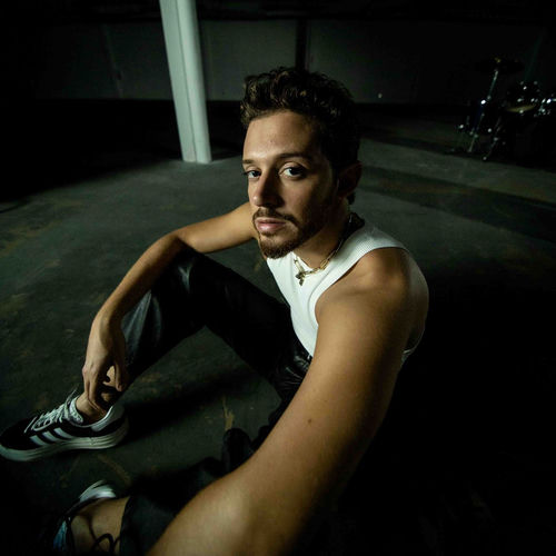RUGGERO: discos, canciones y conciertos | Deezer